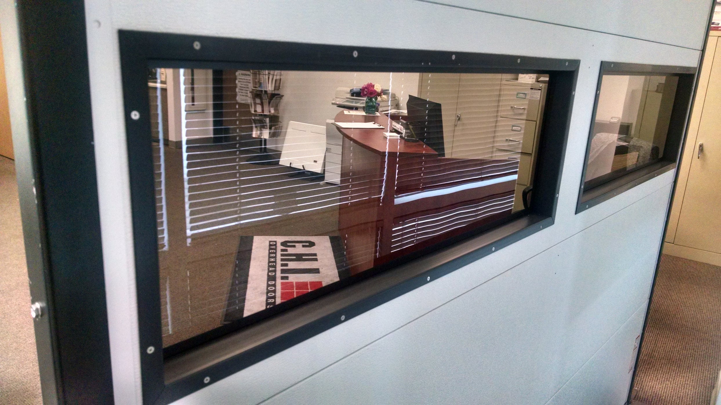 Infinity - Flush Panel Smooth Steel Garage Door with Horizontal Modern ...